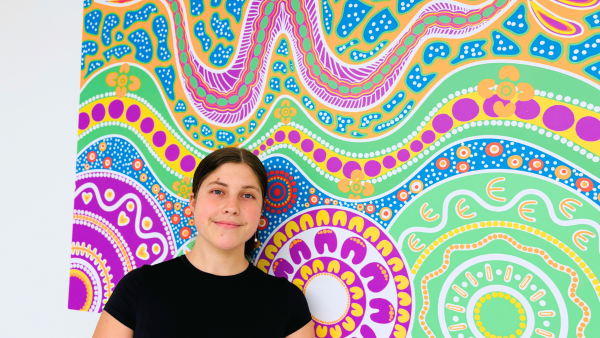 Local artist brings culture and colour to new ICU | Metro South Health